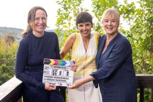 ‘Hermanas’, con Emma Suárez y Elena Anaya, ha comenzado su rodaje ...